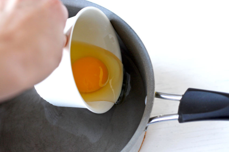 Eier pochieren Eggs Benedict » Taste of Travel Eier pochieren Eggs Benedict » Taste of Travel