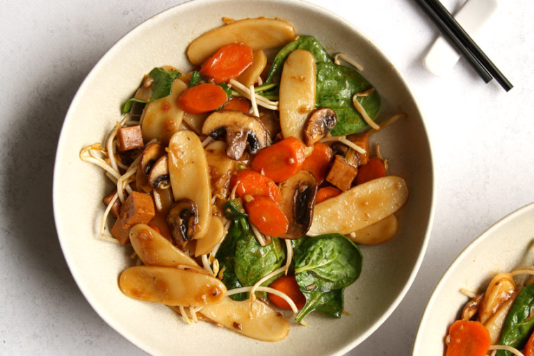 Shanghai Rice Cakes in Stir-Fry Sauce » Taste of Travel